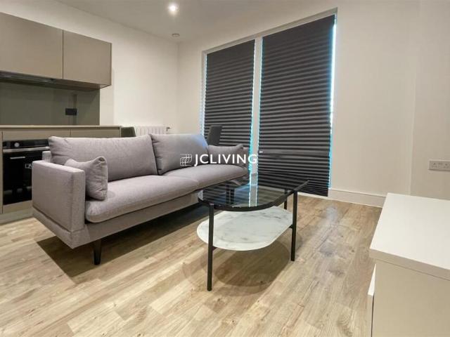 house for rent in Plowden Road, SE3 9JE