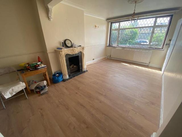 house for rent in Property, UB3 4ED