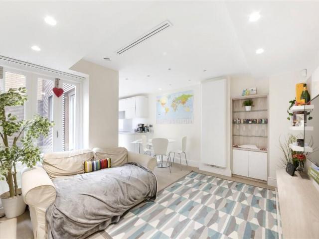 house for rent in Property, WC1N 1DF
