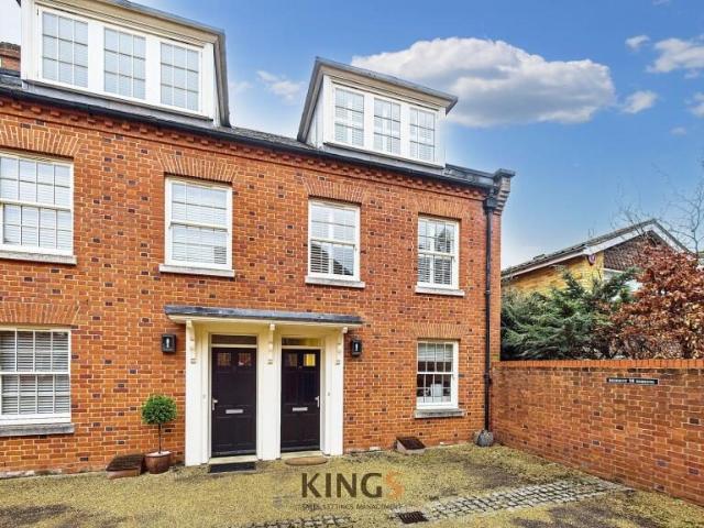 house for rent in Property, AL9 5EF