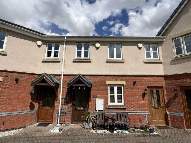 house for rent in Property, B92 7LS