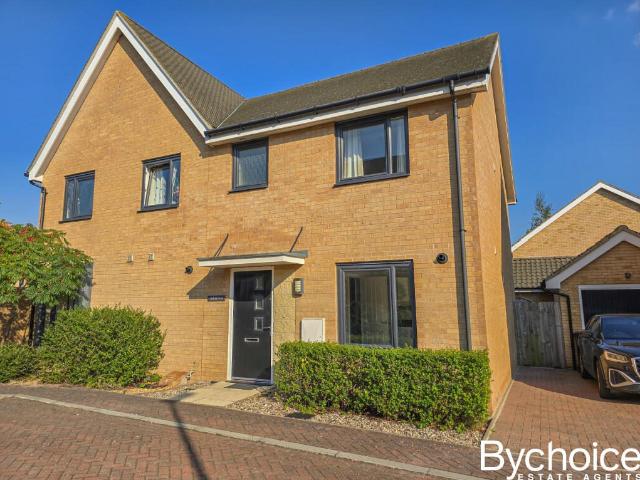 house for rent in Property, CB9 7SX