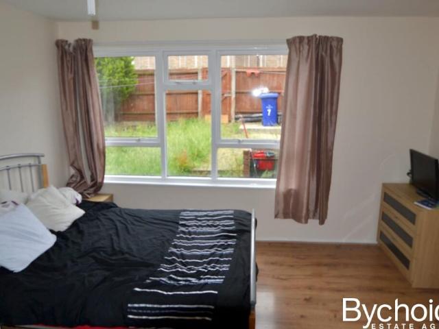 house for rent in Property, CB9 8JP