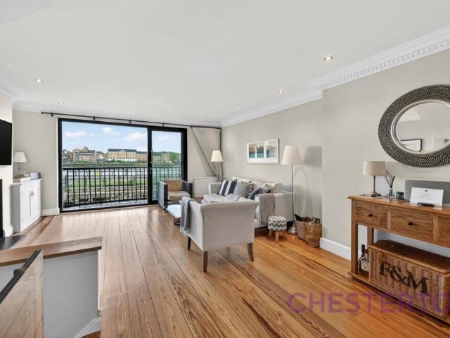 house for rent in Property, E14 8BF