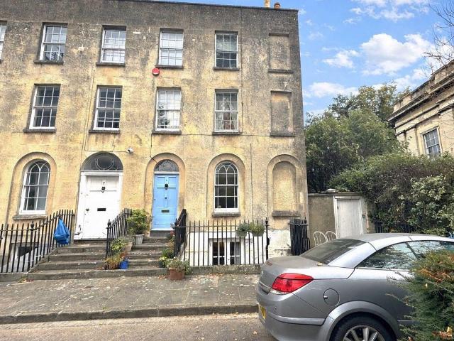 house for rent in Property, GL1 3NP