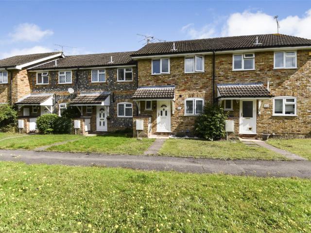 house for rent in Property, GU14 9XE