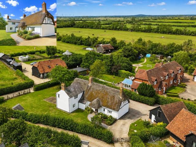 house for rent in Property, HP18 0SJ