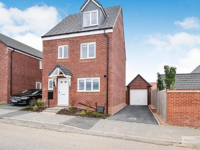 house for rent in Property, LE8 8EG