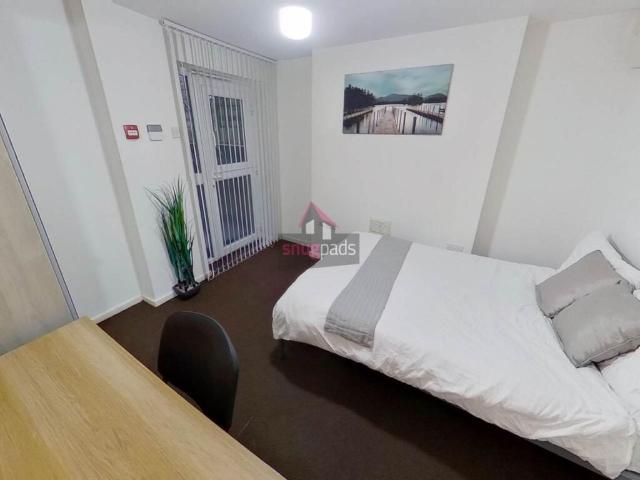house for rent in Property, M6 7HL
