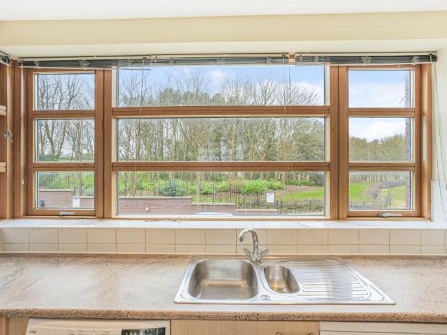 house for rent in Property, MK9 3FT