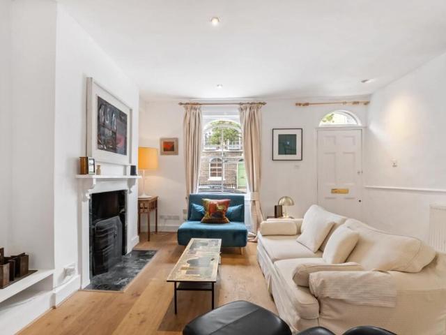 house for rent in Property, N1 2EU