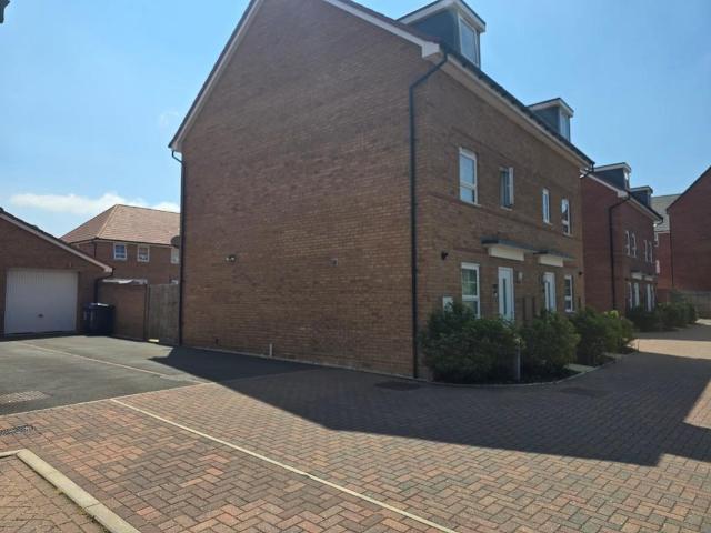 house for rent in Property, NN6 0RT