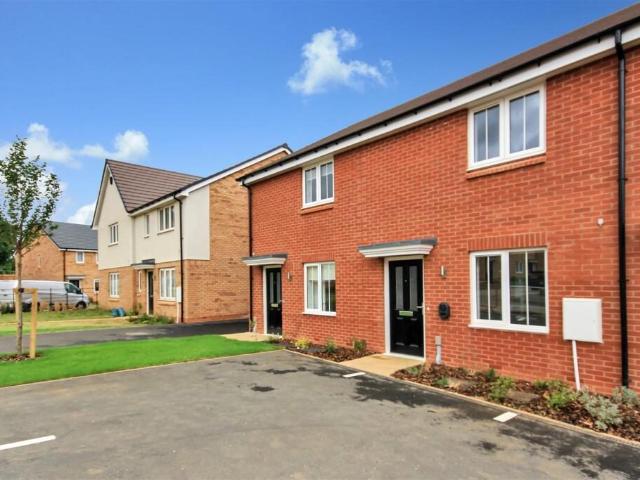 house for rent in Property, NN8 1GN