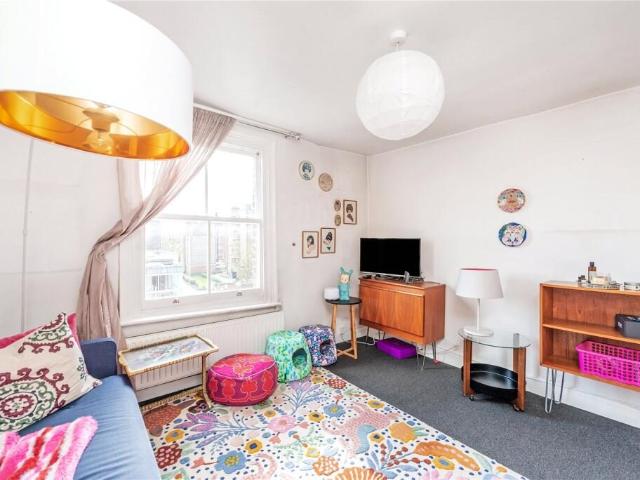 house for rent in Property, NW5 2RG