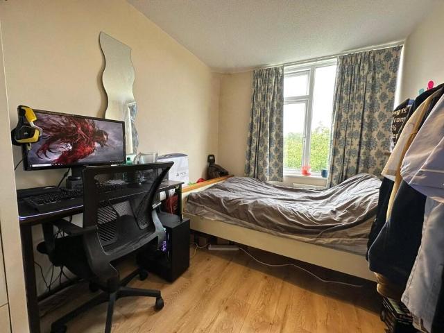 house for rent in Property, RG12 7DT