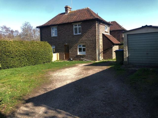 house for rent in Property, RH13 6NU