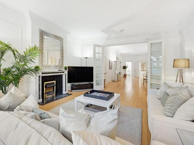 house for rent in Property, SW1X 7JW