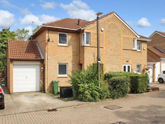 house for rent in Quantock Crescent, MK4 2AG