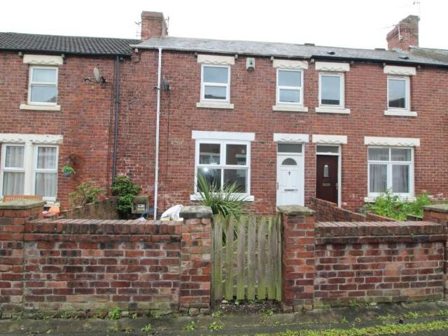 house for rent in Queen Street, NE63 9HS