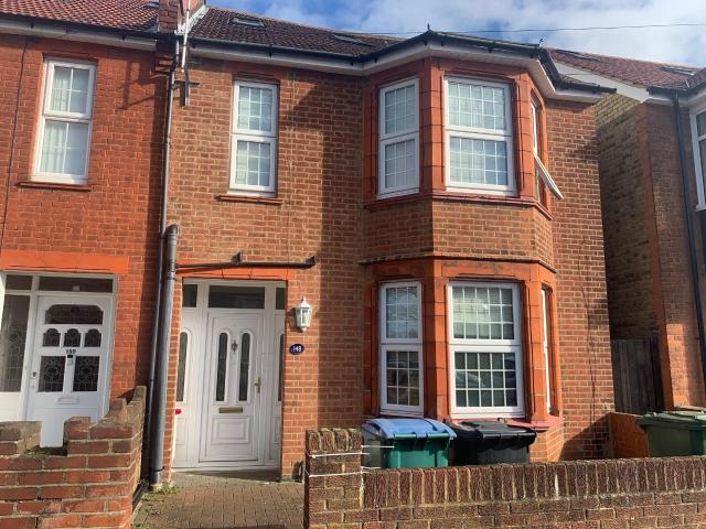 house for rent in Queens Avenue, Watford, Watford