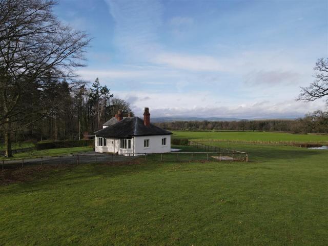 house for rent in Rednal, West Felton