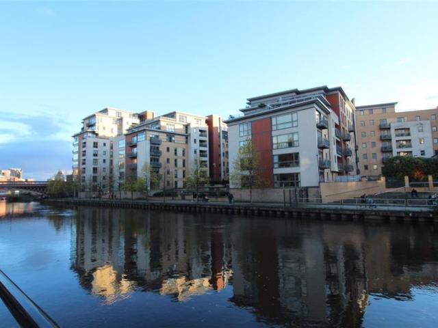 house for rent in Regent Quay, Bowman Lane, Leeds