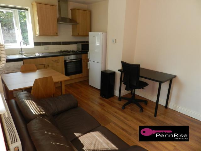 house for rent in Richmond Crescent, Cardiff