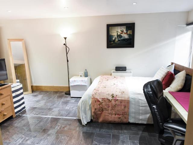 house for rent in Room 9, 1 Clarkson Street, Sheffield