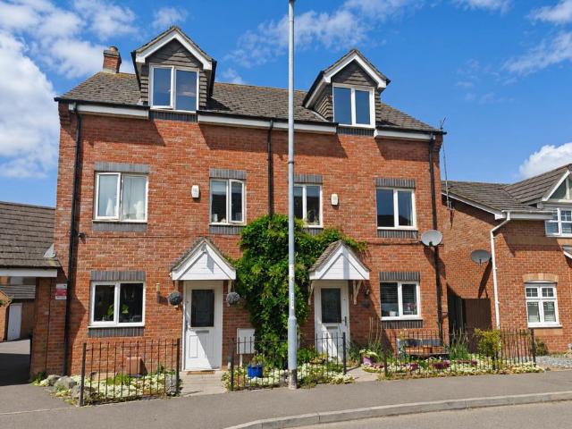house for rent in Rochester Road, NN18 8PN
