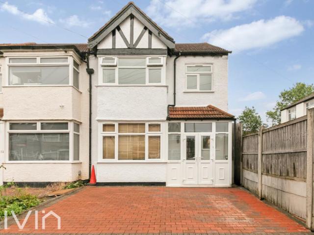 house for rent in Rosecourt Road, CR0 3BS