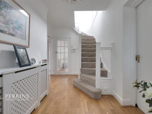 house for rent in Rosslyn Gardens, HA9 7NY