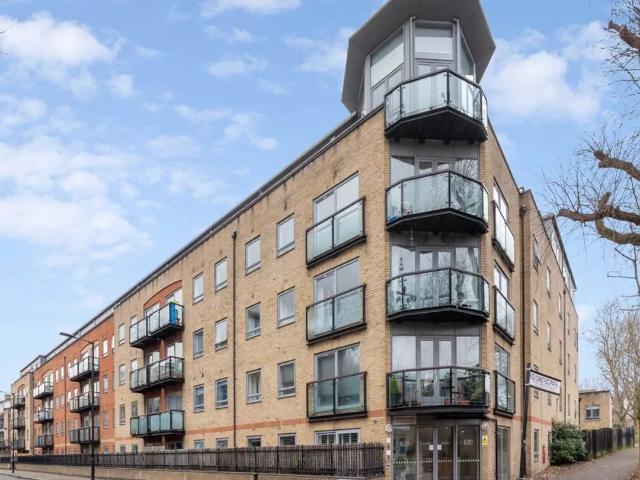 house for rent in Rotherhithe Street, London, SE16 5DJ