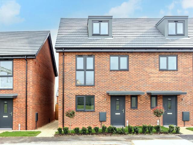 House for rent in Roundhouse Way, Wellingborough united kingdom