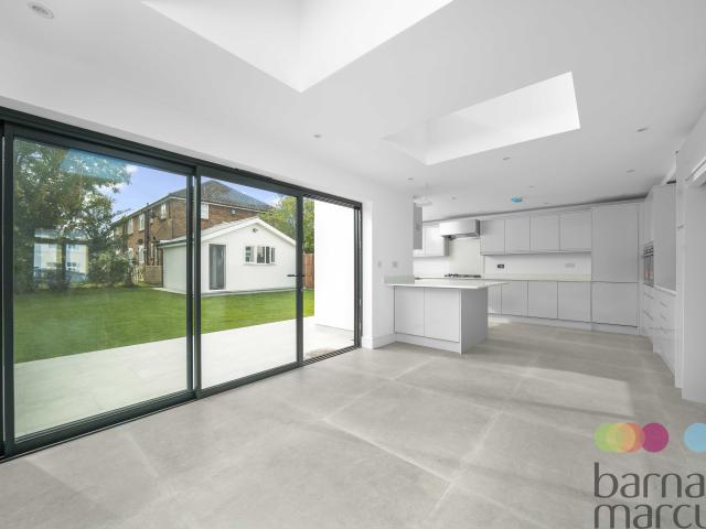 house for rent in Russell Road, London, London