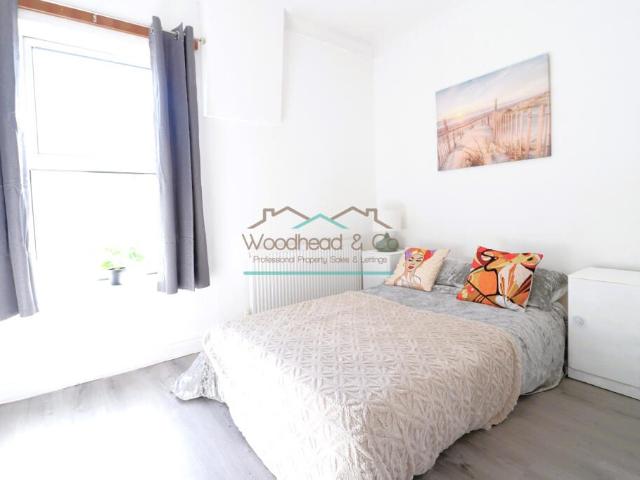 house for rent in Russell Street, LU1 5EA