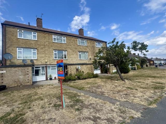 house for rent in Russells Ride, EN8 8TS