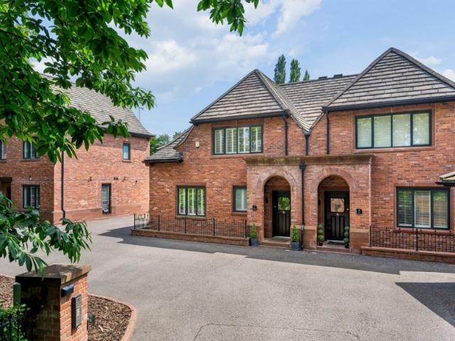 house for rent in Ryleys Lane, Alderley Edge, Cheshire