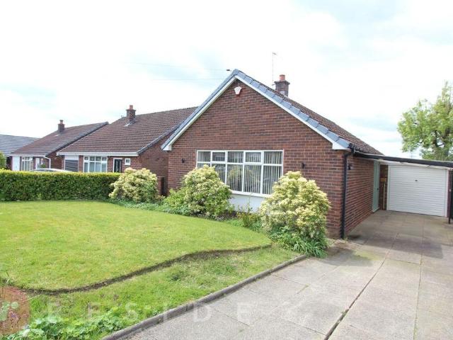 house for rent in Scarfield Drive, OL11 5SA
