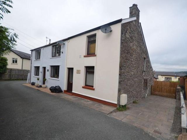 house for rent in School Lane, NP7 0AT