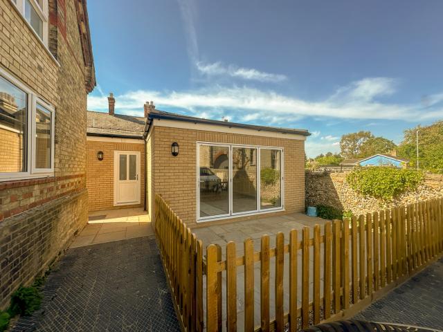 house for rent in Sandown 34D, Fitzroy Street, Newmarket, Suffolk