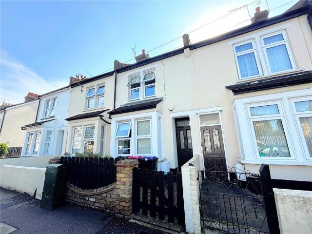 house for rent in Salisbury Avenue, SS0 7AX