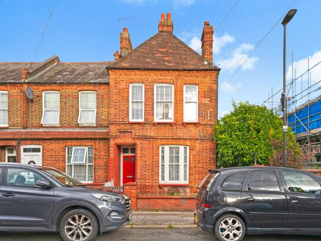 house for rent in Salisbury Road, London