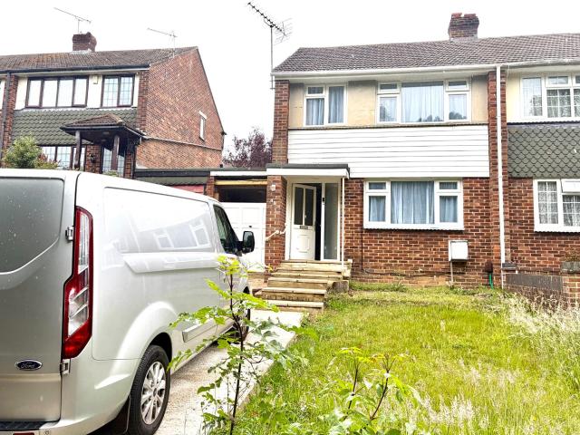 house for rent in sholing, so19
