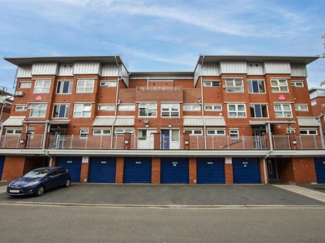 house for rent in Shepherds Gardens, B15 1HB