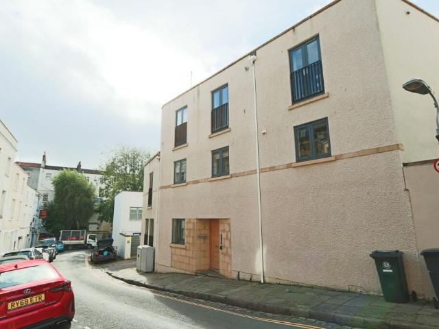 house for rent in Sion Place, BS8 4AX