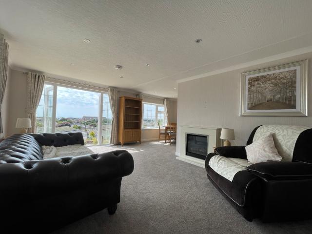 house for rent in South Coast Road, Peacehaven, Peacehaven