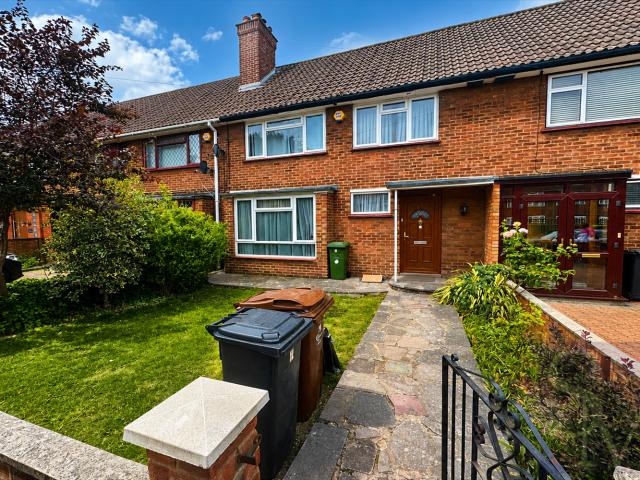 house for rent in Southwold Drive, Barking, IG11