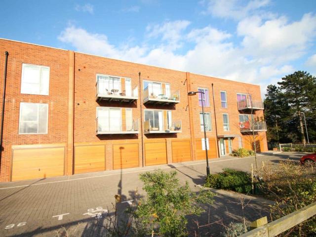 house for rent in Spring Drive, Trumpington