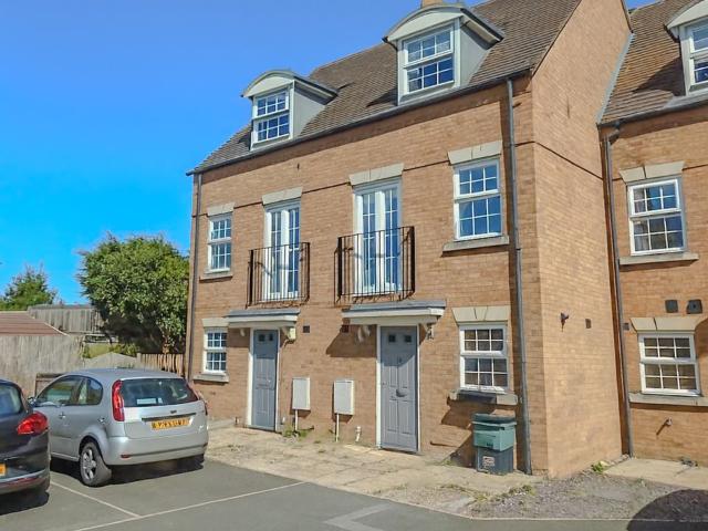 house for rent in Swinton Close, York, YO30 5NB