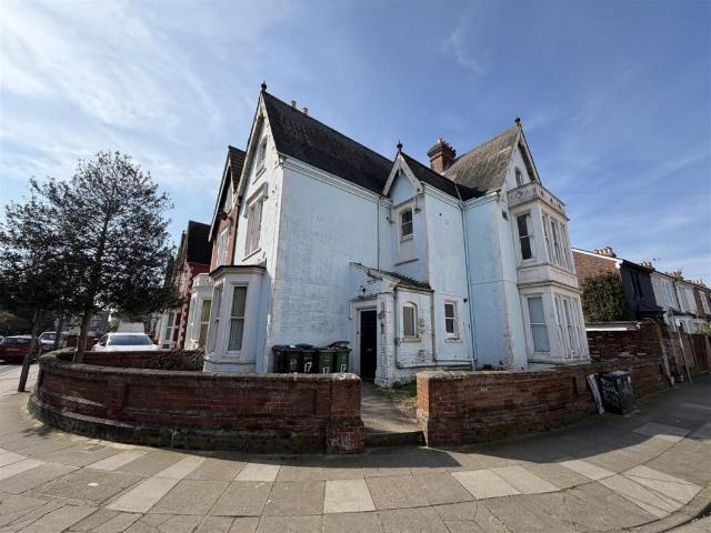 house for rent in St Andrews Road, PO5 1EP